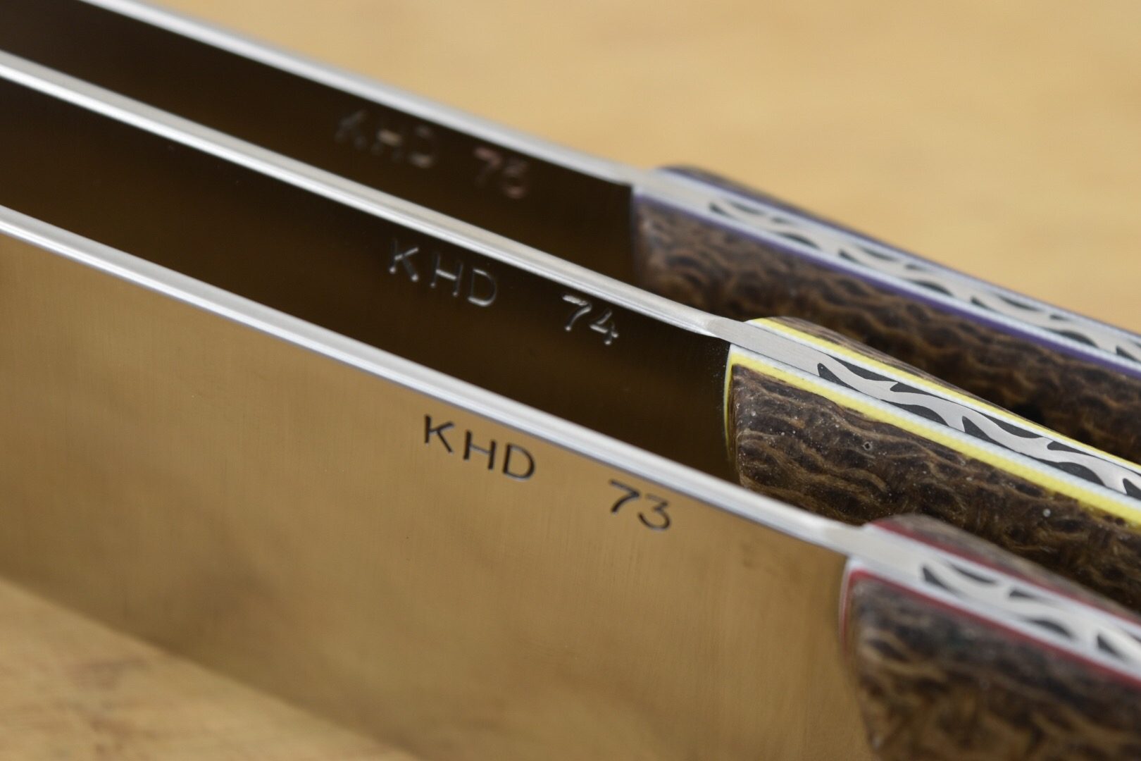 Around the Grinder - November 2017 - KHDaily Knives